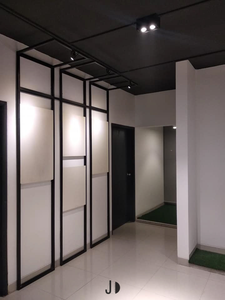 About – Janus Workshop